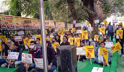 Upsc Cse Extra Attempt Demand Aspirants Plan Protest On December 19