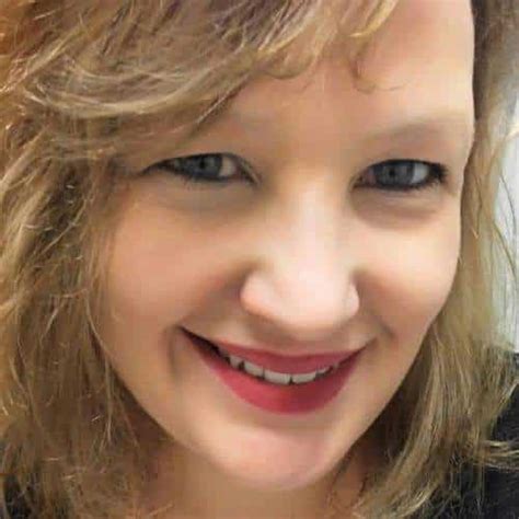 Eine Liebe Und Nette Frau Mit Gro Em Herzen Omasexonline At