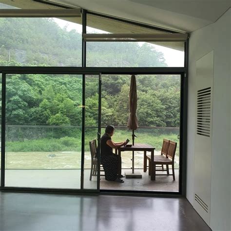 인생이 계획대로 되는게 없다 한국에 가기 전 마지막주이고 학교일도 마무리되서 이번주는 마음편하게 한동안 못 볼 지인들과 이런저런 약속을 잡았다 그런데 첫째 아이가 일요일