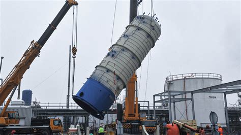 Fractionator Column And Pressure Vessel • Geldof