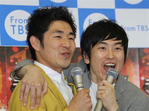 お笑いコンビ「しずる」の池田一真（左）と村上純 ― スポニチ Sponichi Annex 芸能