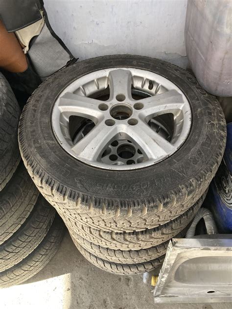 R15