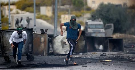 Otros dos palestinos muertos por fuego israelí en Cisjordania lo que eleva la cifra a desde
