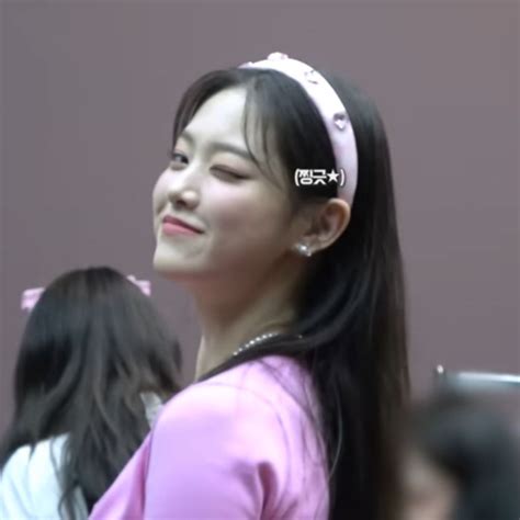 Loona Gowon Hyeju Yves Haseul Vivi Jinsoul Chuu Yerim Kim Lip Yeojin