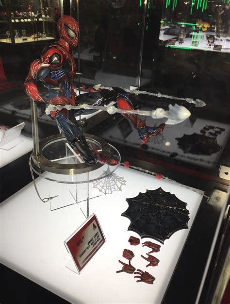 Toy Fair 2015 Square Enix Play Arts Kai Spider Man Figure Photos