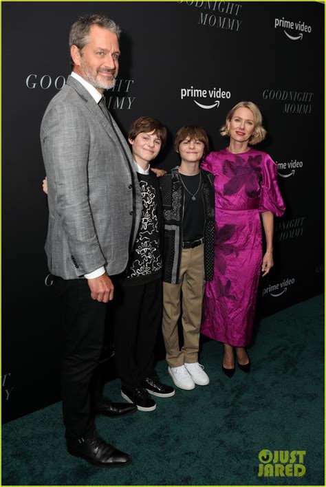 Naomi Watts Joined By On Screen Sons Cameron Nicholas Crovetti At