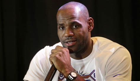 Lebron James Biography And Facts