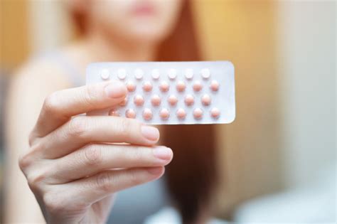 Contraception Definitive Femme Effets Secondaires Implant