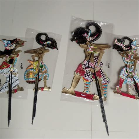Jual WAYANG KULIT BIMA GATOTKACA ARJUNA SRIKANDI Kab Magelang