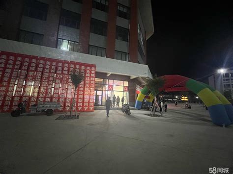 【10图】唐山市曹妃甸大学城大学校内网红餐厅，打造用餐环境，唐山曹妃甸唐海商铺租售生意转让出租 唐山58同城