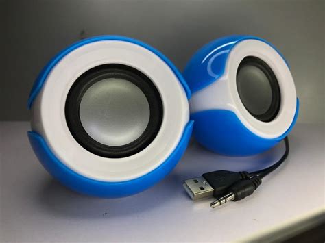 MINI DIGITAL SPEAKER D 06A 2 0 MULTIMEDIA SPEAKER USB POWER CONNECTION 3 5 AUDIO INPUT