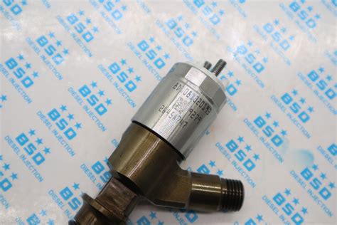 C4 C6 Common Rail Injector 320 0680 3200680 2645a747 Diesel Injector