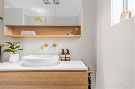 Transform Your Small Bathroom Renovation With Modern Ideas Novalé