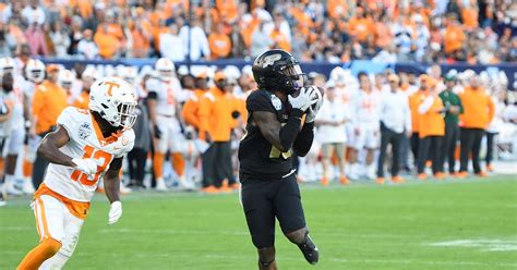 4 Days To Purdue Football Deion Burks Hammer And Rails
