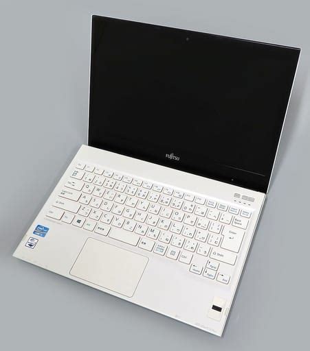 駿河屋 ノート型pc本体 Lifebook Sh54k Fmvs54kwアーバンホワイト（ノートpc）
