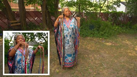 Minnesota Woman Sets Record For Worlds Longest Fingernails Fox 9
