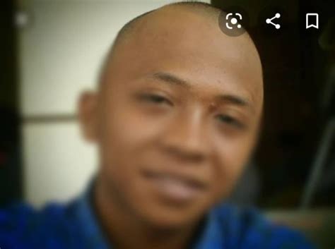 Kotak Komunitas Orang Botak