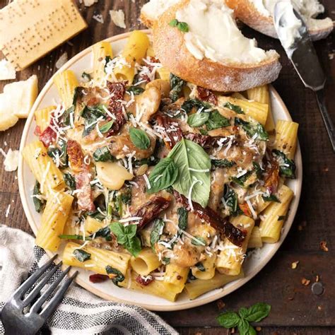 Slow Cooker Tuscan Chicken Recipe An Edible Mosaic™