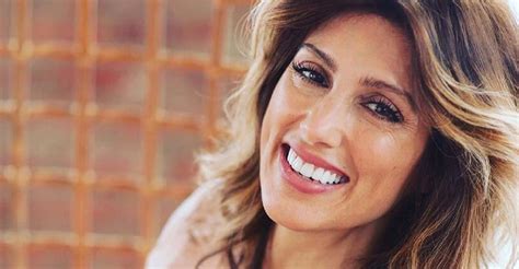Jennifer Esposito Wallpapers 4k Hd Jennifer Esposito Backgrounds On Jennifer Esposito Wallpapers 4k Hd Jennifer Esposito Backgrounds On