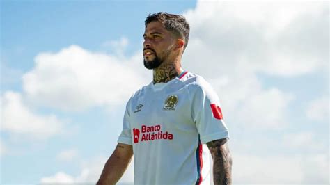 Gabriel Araújo Confirma Ofertas Del Fútbol De Brasil Y Define Cuál Será