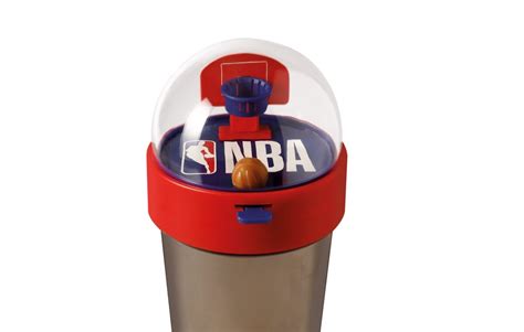 NBA e Cacau Show lançam copo jogo de basquete em celebração ao Dia