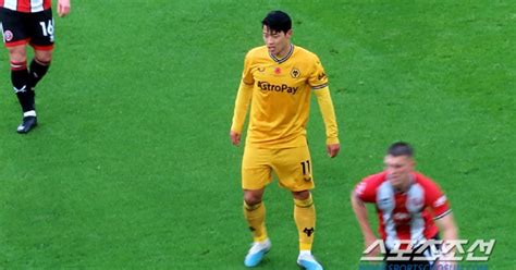 셰필드live 황희찬 선발 출전 울버햄턴 셰필드 원정 0 0 전반종료