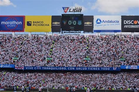 Partido Liga De Quito Vs Barcelona Estadio Rodrigo Paz Delgado Quito