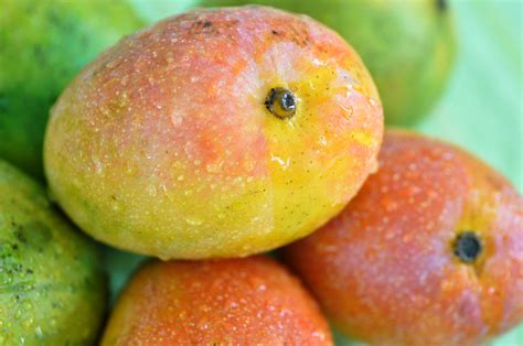 Can Diabetics Eat Mangoes Find Out About Mangoes For Diabetics Tata