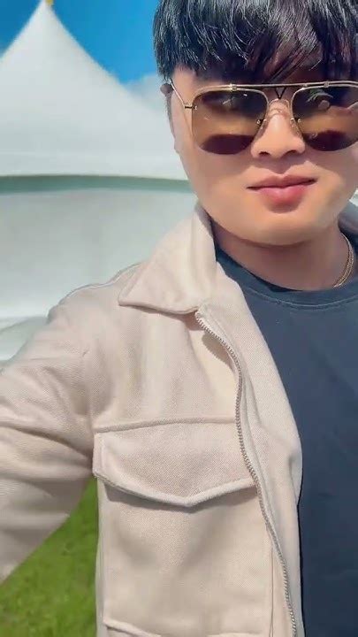Voice King Ko Walking Style Suresh Lama Suresh Lama Tik Viral Tik