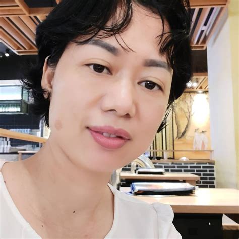 Phan Thị Thanh Thủy Home