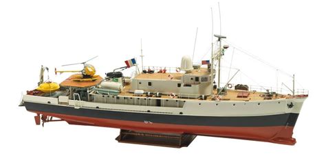 Billing Boats B560 Calypso Ocean Research Vessel Boat Model Kit None