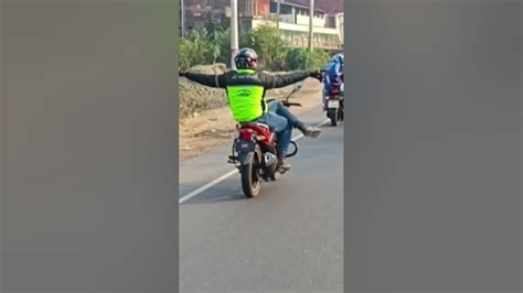 শয়তান যখন ছুটিতে যায় Motovlog Rider Automobile Travel Smartphone