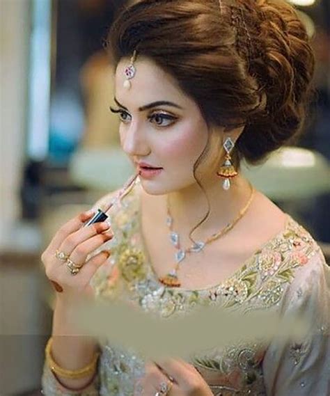 50 Reception Bridal Hairstyle 2025 Tailoringinhindi