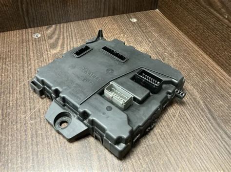 RENAULT MASTER III Body Control Module Bcm B R PicClick UK