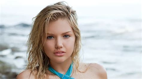 Si Swim Legend Kate Upton Stuns In These 7 Photos From The Philippines