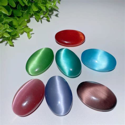 Cats Eye Crystal Meaning Healing And Metaphysical Uses Guide