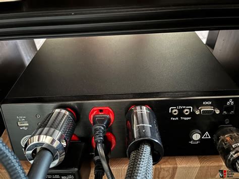 Torus Tot Avr Power Conditioner Photo 4013167 Uk Audio Mart