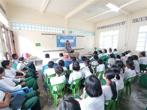 ဂွမြို့ ရွှေရချိုင် အလယ်တန်းကျောင်း ခွဲ ၌ လူငယ်ရေးရာအသိပညာပေး ဟောပြောပ