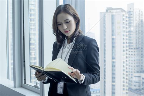 성공적인 여성 비즈니스 엘리트 사진 무료 다운로드 Lovepik