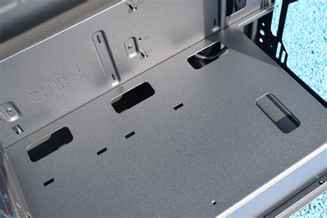 3800x全核40稳压61度？tt启航者a1与冰龙240水冷装机点