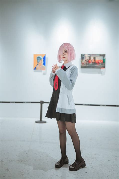 Cos Cosplay