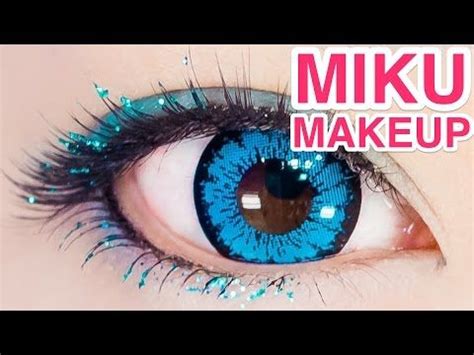 SHINY Hatsune Miku COSPLAY MAKEUP tutorial by kawaii model Kimura U 木村優の初音ミクきらきらコスプレメイク