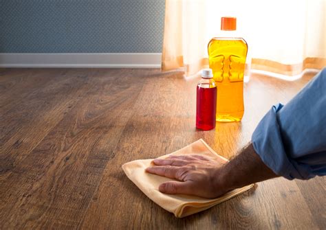 Les différentes huiles pour son parquet laquelle choisir
