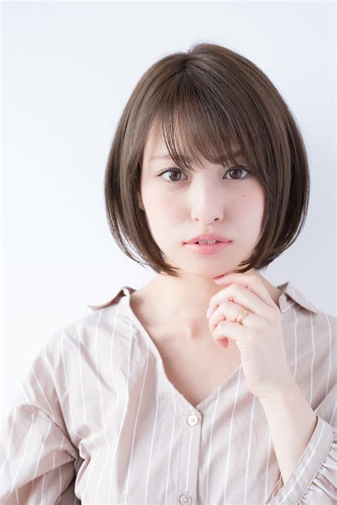 10代から40代に人気の小顔ナチュラルボブ Hair Salon Gallica 原宿・表参道の美容室 ヘアーサロンガリカ