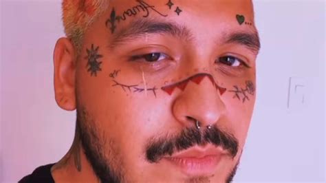 Christian Nodal Cuáles Son Los Riesgos Para Su Salud Con Cada Tatuaje