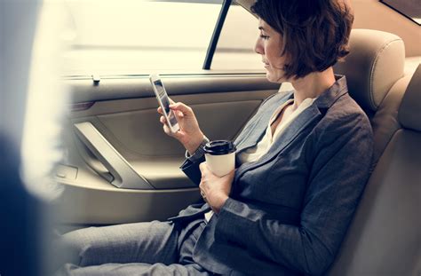 タクシーの乗り方で、その人の「お金のセンス」がわかる 社会の今、未来の私 Mi Mollet（ミモレ） 明日の私へ、小さな一歩！（12）