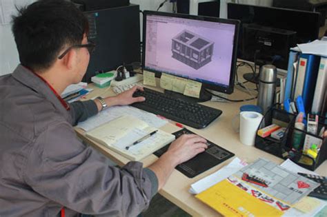 企业展示 德门特模具－－德门特模具高端砖机模具，泉州砖机模具厂，德门特免烧砖机模具，路面砖模具，水泥砖模具，砌块砖机模具，异型砖模具