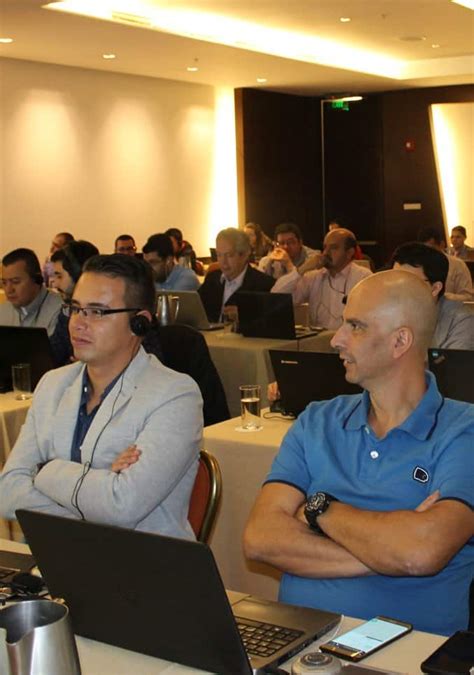 Custom QlikView And Qlik Sense Training For Your Team