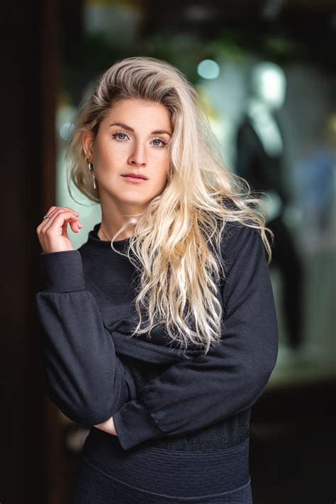 Vanessa Teske Portrait Shooting Mit Playmate Des Jahres 2022