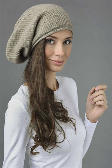 Pure Cashmere Ribbed Knitted Slouchy Beanie Hat In Camel Brown